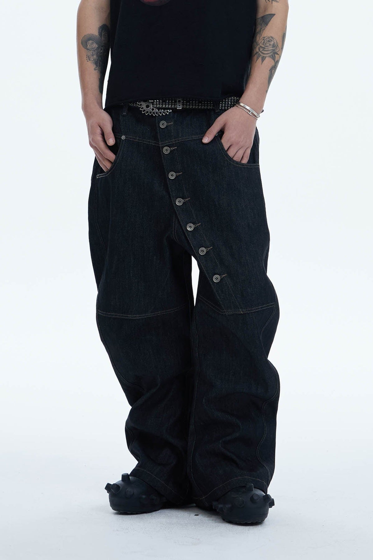 DND4DES Asymmetric Button-Fly Spliced Baggy Jeans