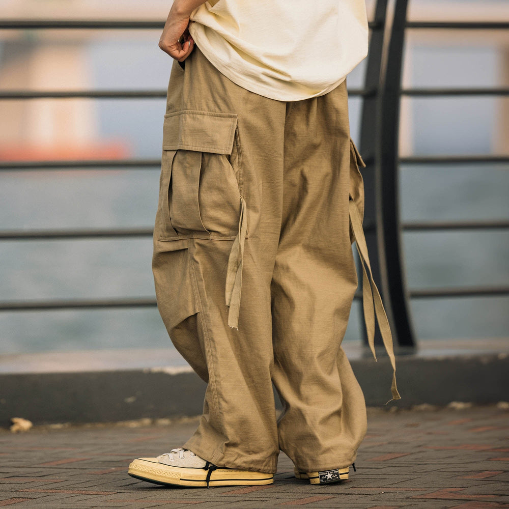BANANA CLUB Multi-Pocket Strap M51 Cargo Pants