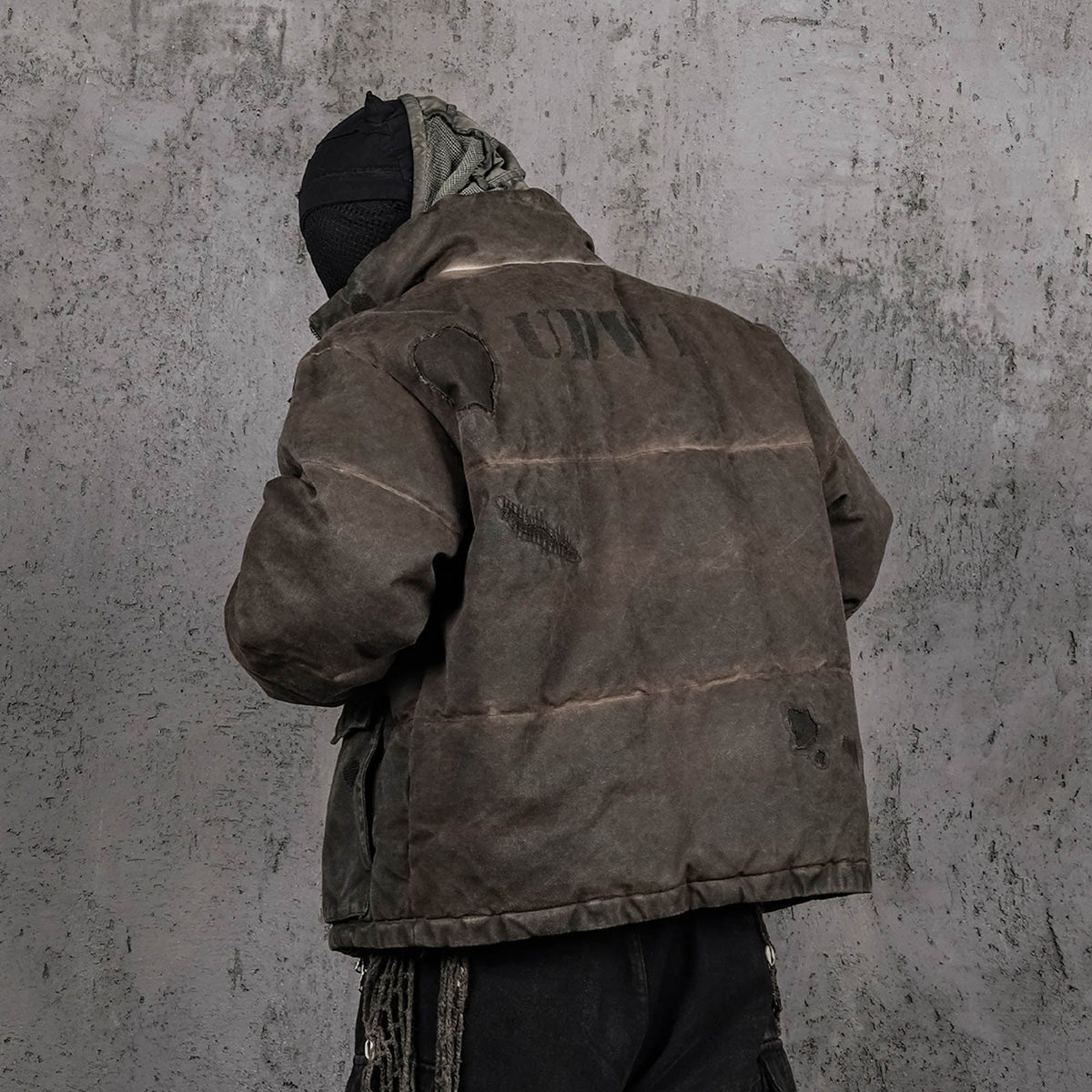 UNDERWATER Distressed Wanderer Patchwork Padded Jacket