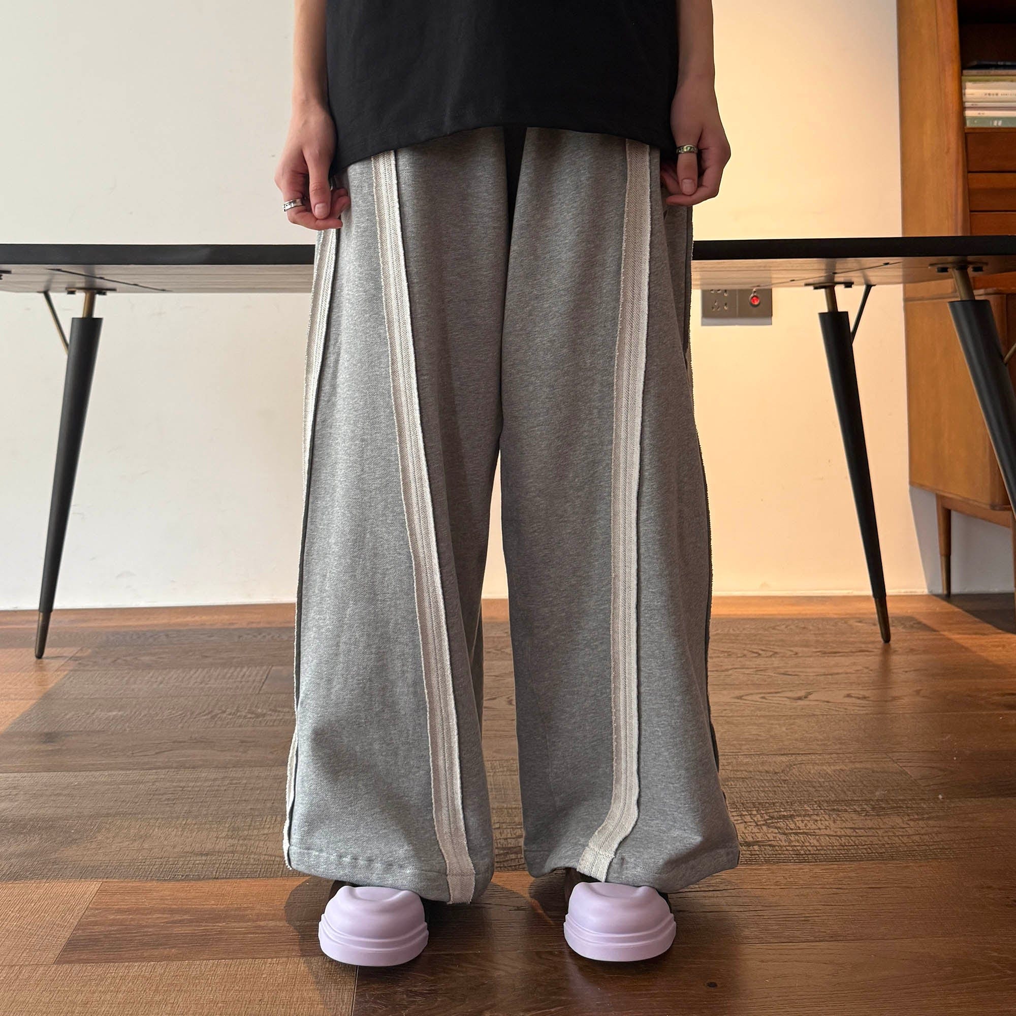 MIICHOUS Frayed Spliced Elastic Pants