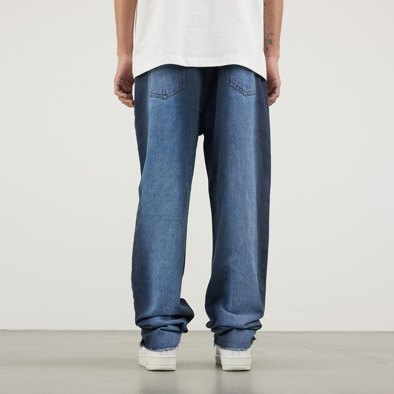 NEW ARRIVALS | PROJECTISR US